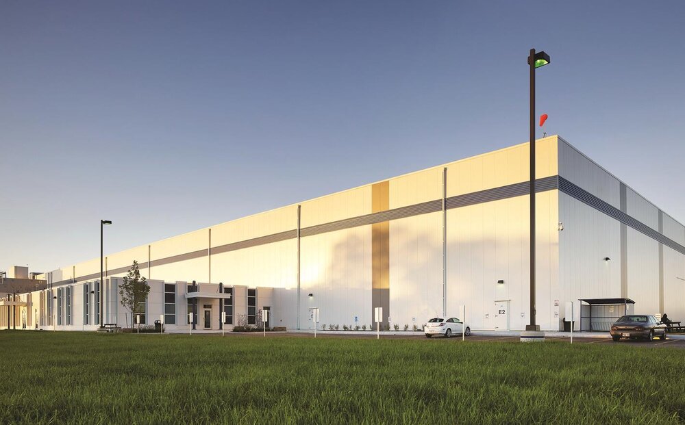 Maple Leaf Foods Refrigerated Distribution… | Magil Construction